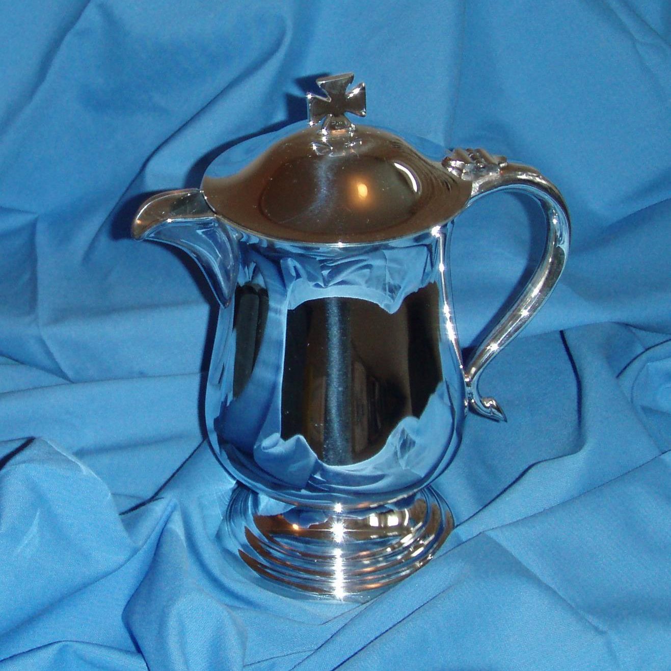 Cruets, Flagons and Wine Jugs | Grace Church Supplies
