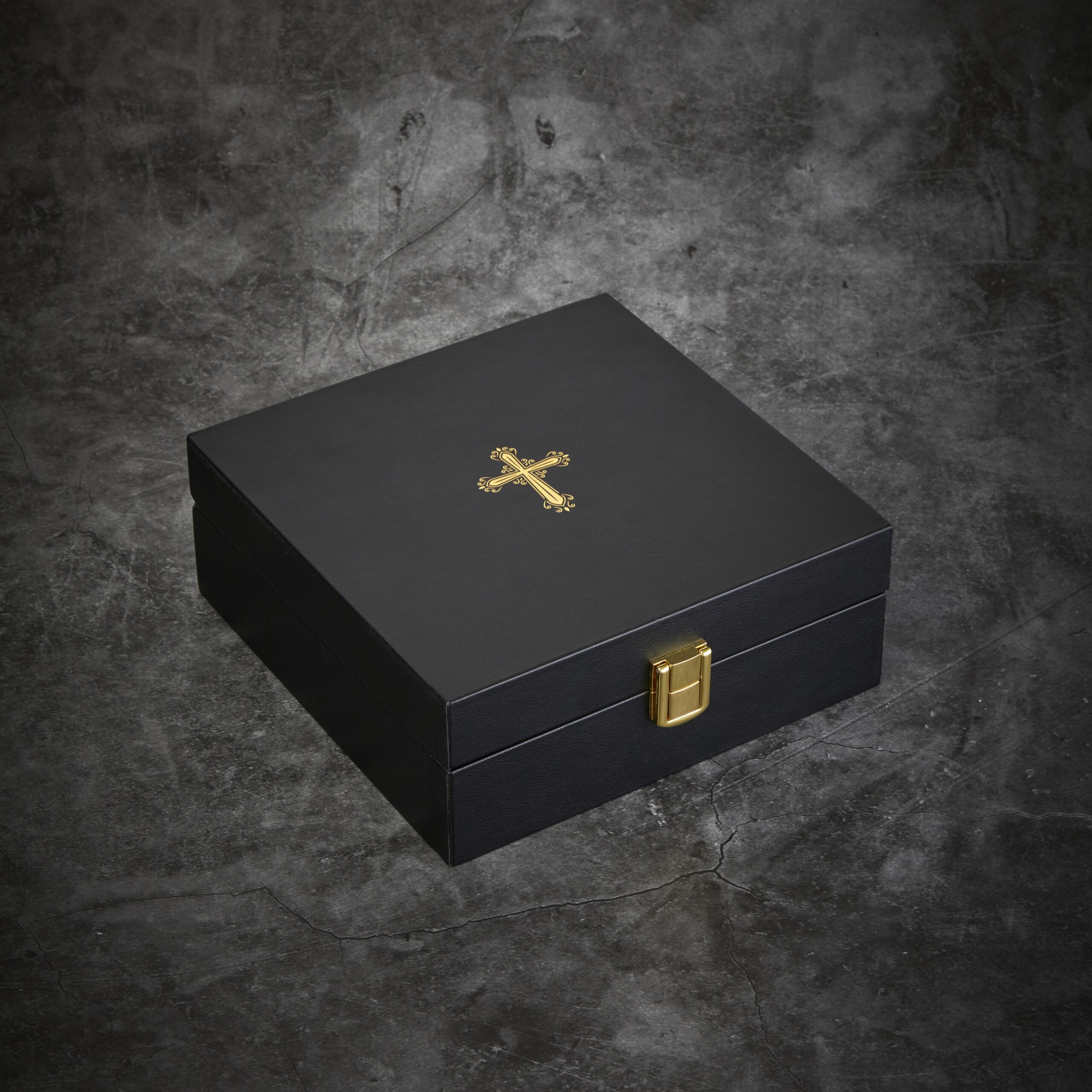 Pewter Communion Set - Delux (with Glass Cups) | Grace Church Supplies